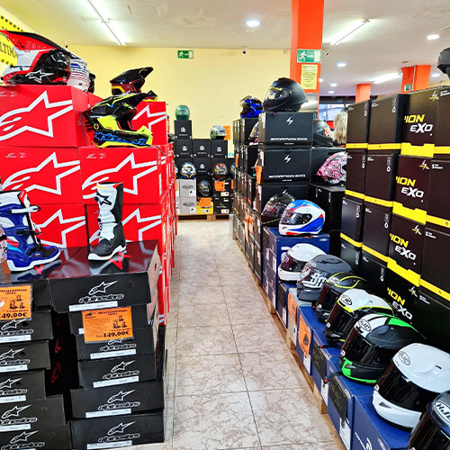 Outlet Moto Palma de Mallorca | Tienda en Pere d’Alcàntara Penya 6