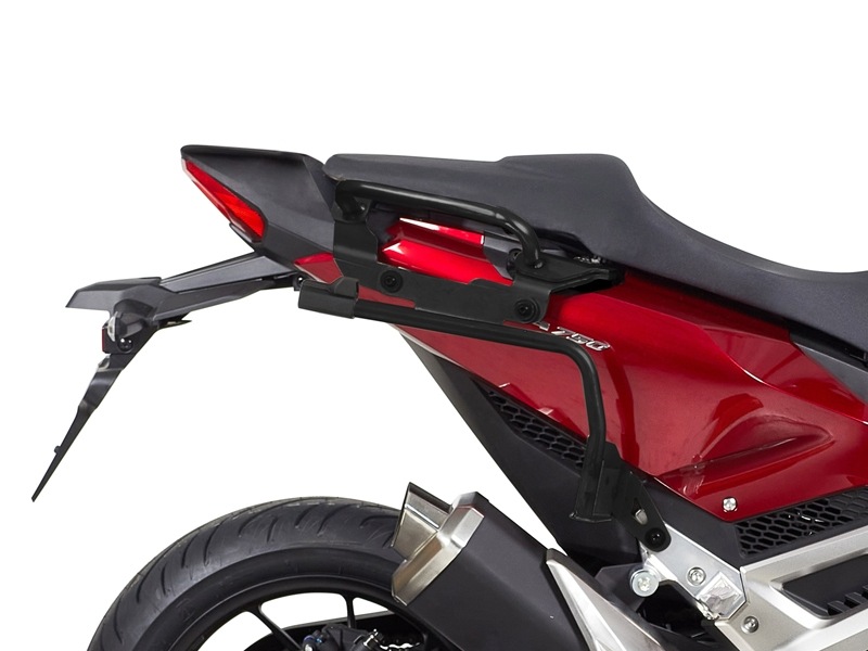 SHAD LATERAL H0XD71IF SIDE FITTING - HONDA X-ADV 750 - Offer